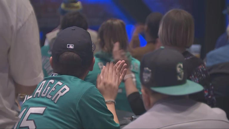 Mariners fans’ mental health impacted by game stress
