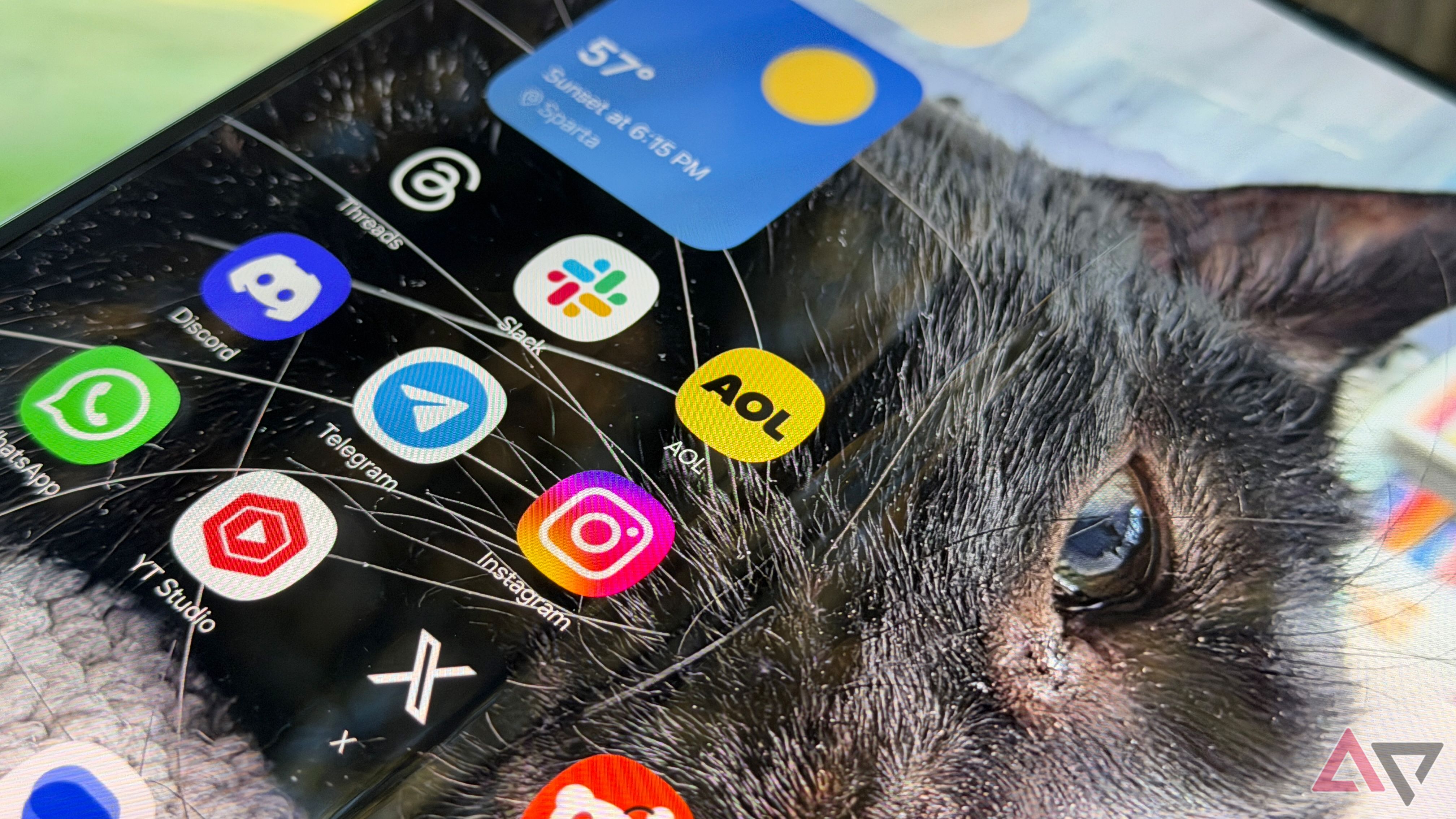 I downloaded AOL Mail in 2025, and I don't regret it