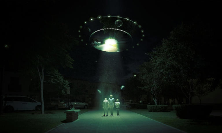 Alien Invasion 2025: Scientists Say Aliens Might Be Living Among Us ...