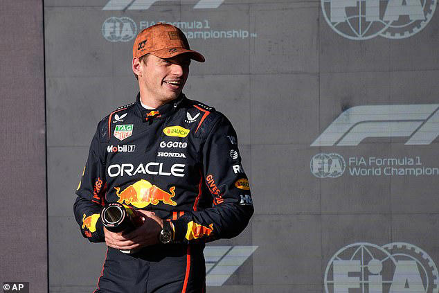 Max Verstappen takes pole position for Austin sprint race as he battles ...