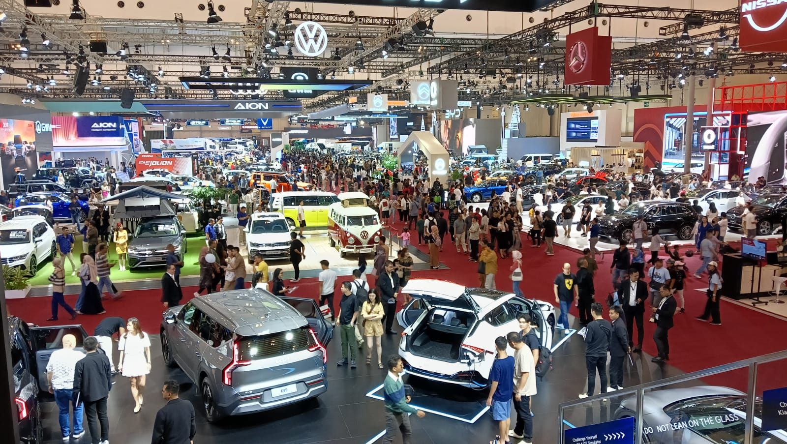 10 merek mobil penumpang paling laris di Indonesia Mei 2026, penjualan ...