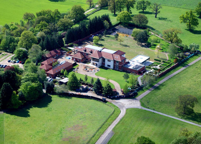 Andrew made £15m on private sale of Sunninghill Park that was a gift ...