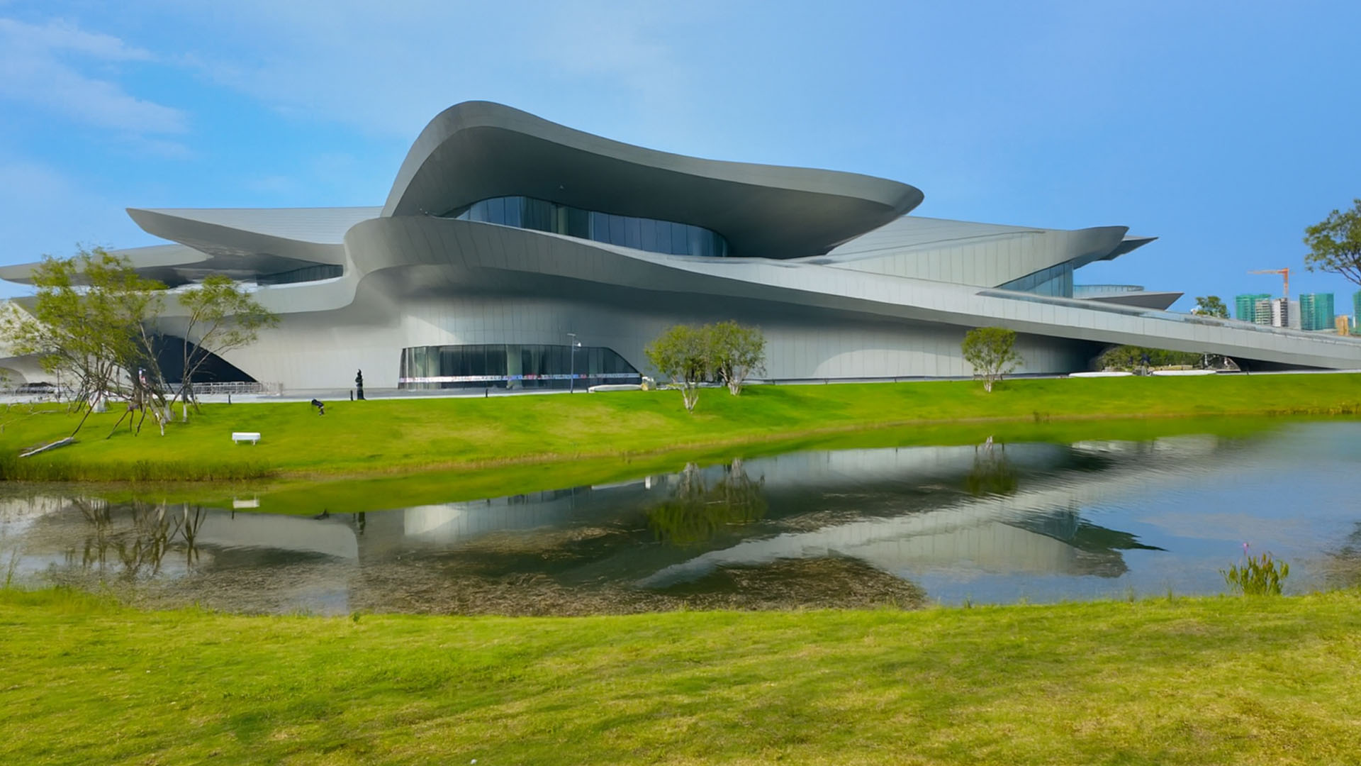 Rundgang durch futuristisches Science-Fiction-Museum in China – 4K