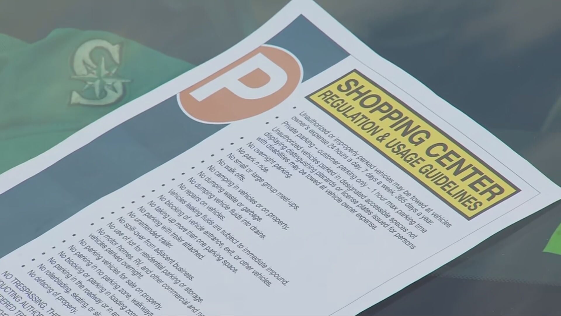 A warning for Mariners fans parking at the Lynnwood Sound Transit garage