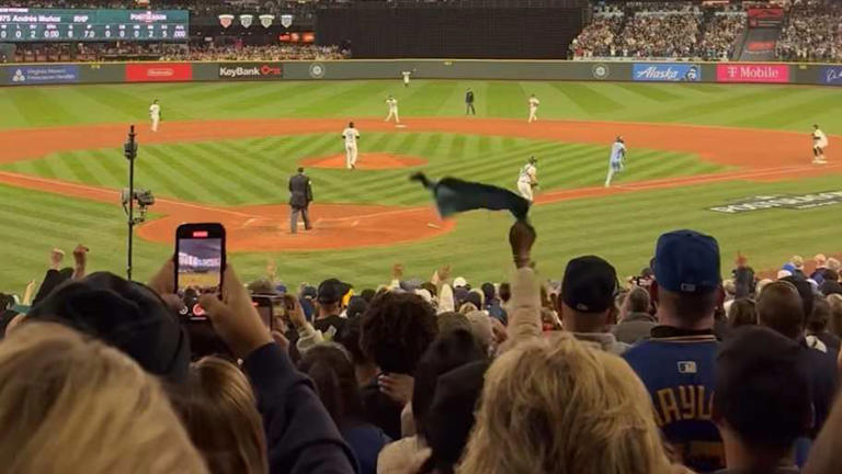 Cal Raleigh’s gf Hannah flexes Mariners WAGs matching fits in Game 5 ...