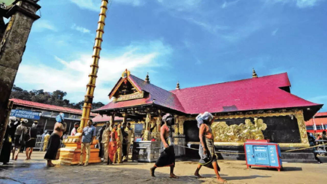 Sabarimala Temple gets new 'melsanthi'