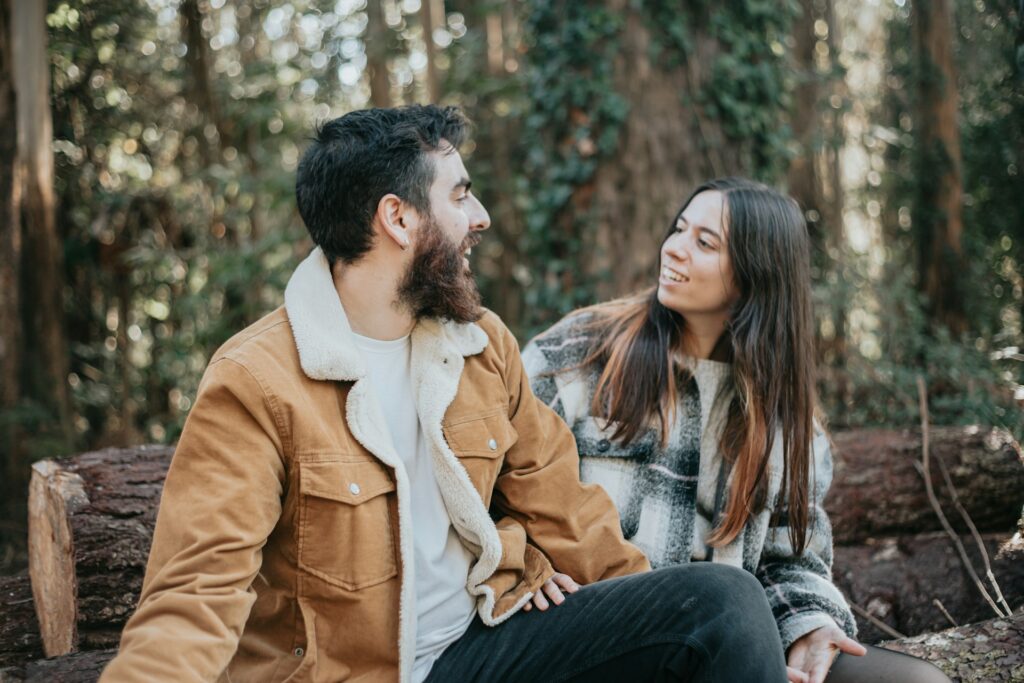 16 Phrases Fake People Use to Flatter And Manipulate You