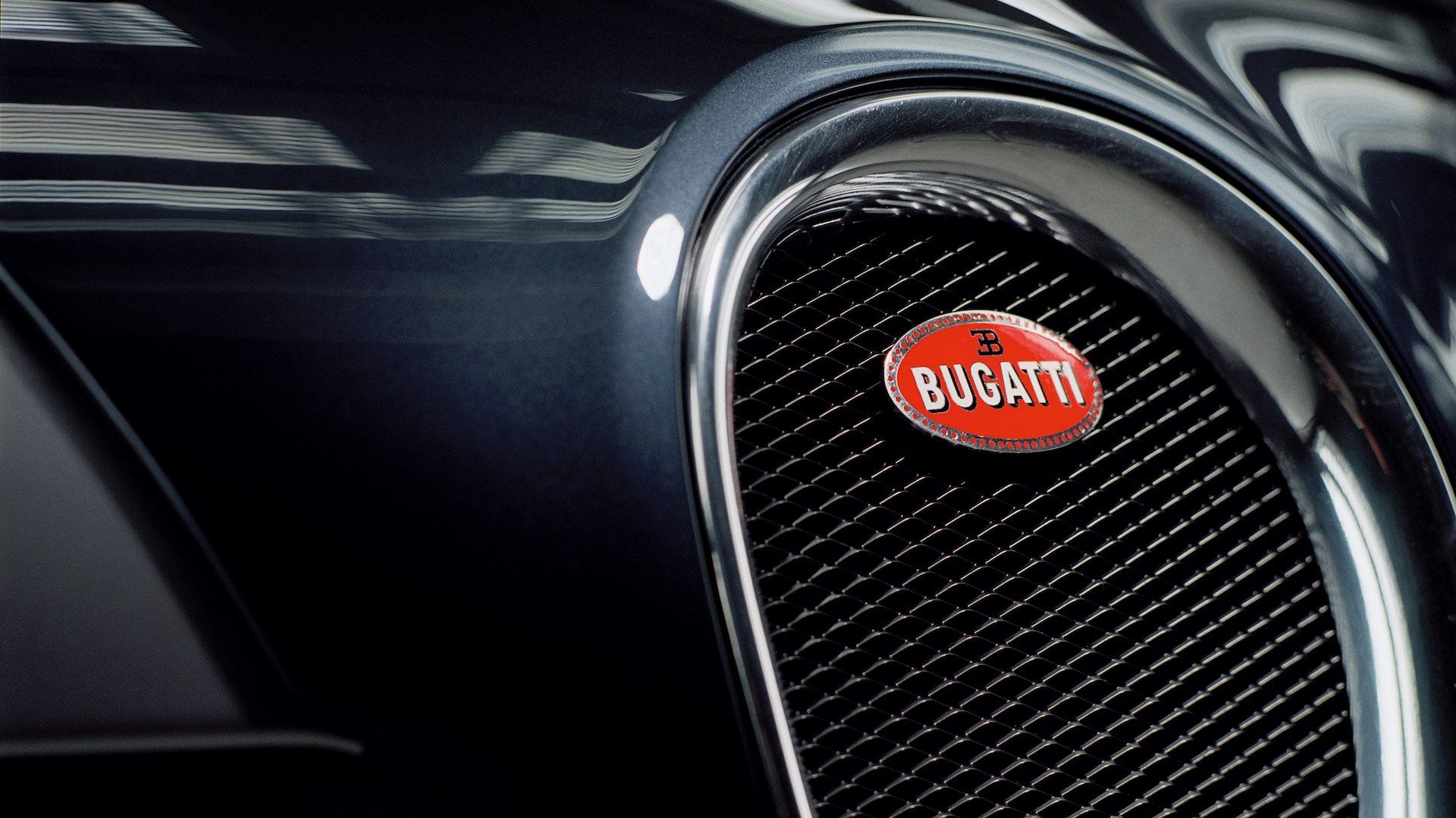 Bugatti Veyron: The First Modern Hypercar Turns 20