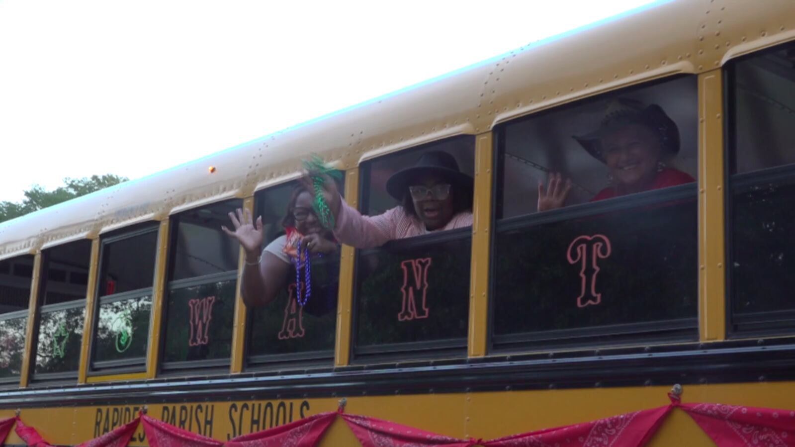 Tioga hosts homecoming parade ahead of big district matchup