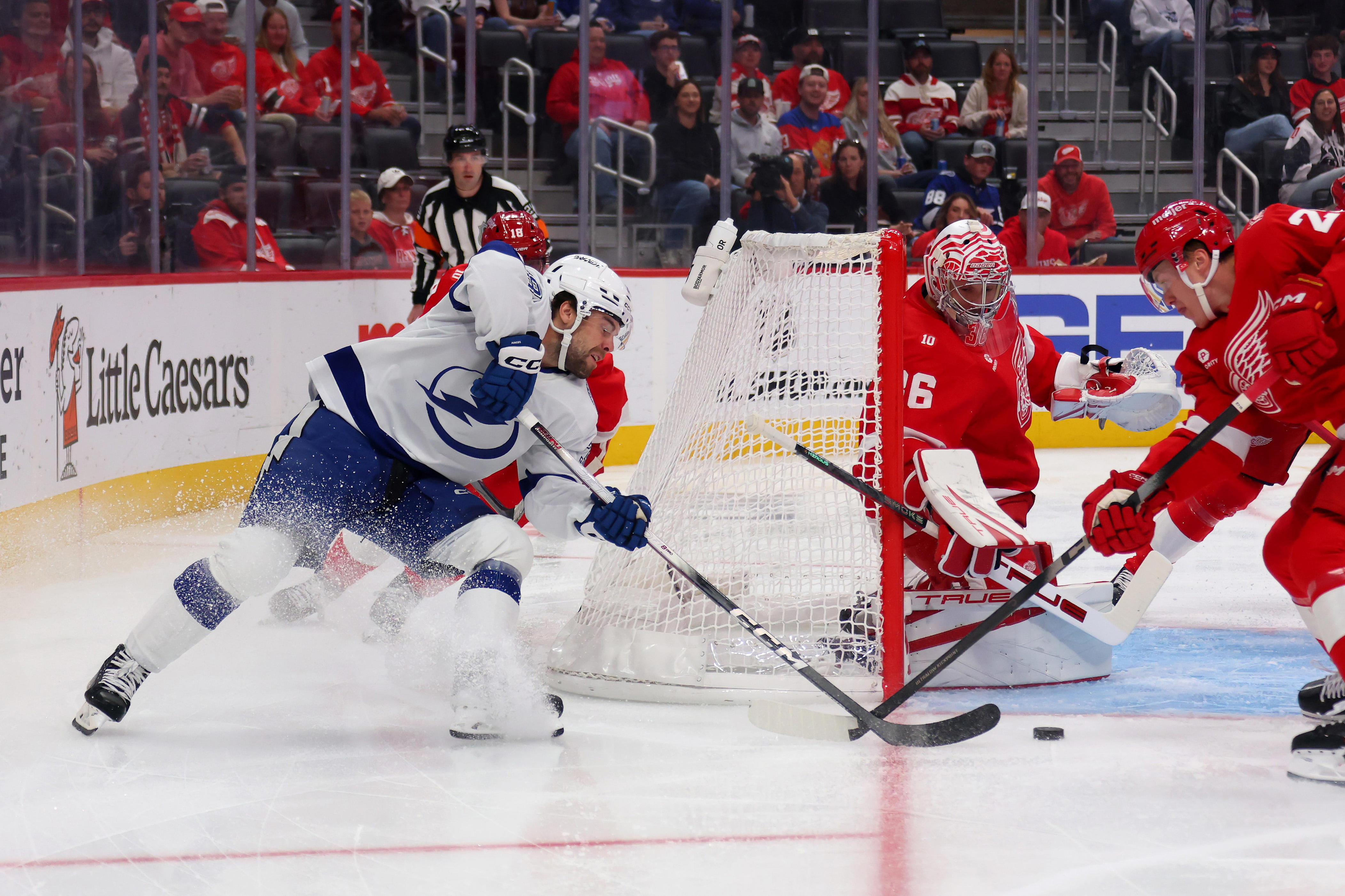Dylan Larkin zaps Lightning in Detroit Red Wings' 2-1 overtime win