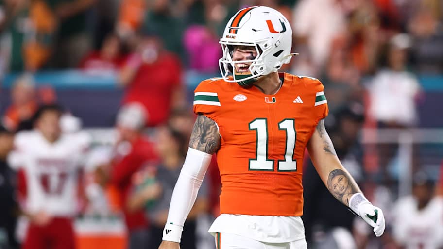 Carson Beck draws strong reactions from fans after four-interception night