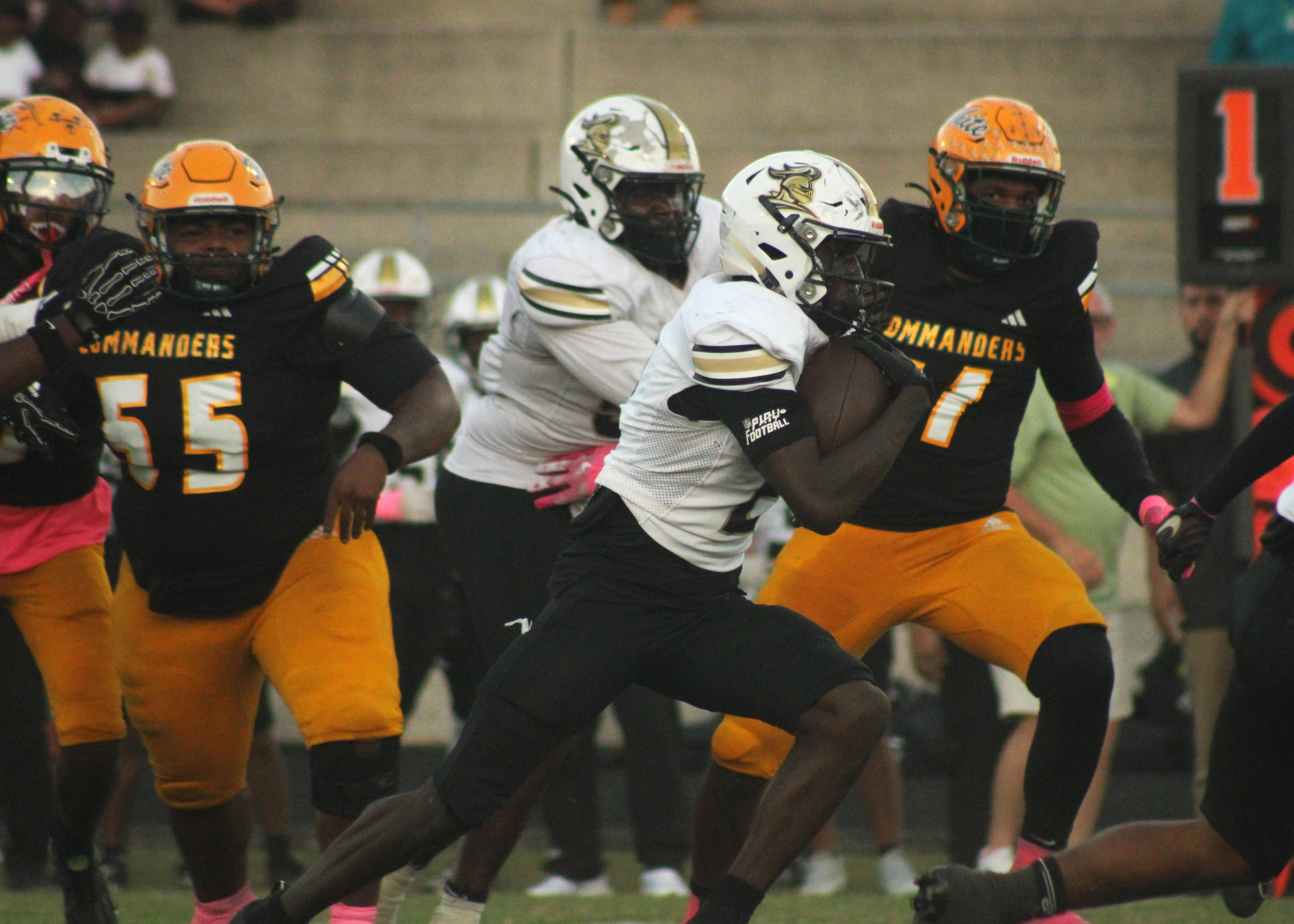 Fareed Coleman's fantastic five TDs keep Oakleaf on pace in FHSAA ...