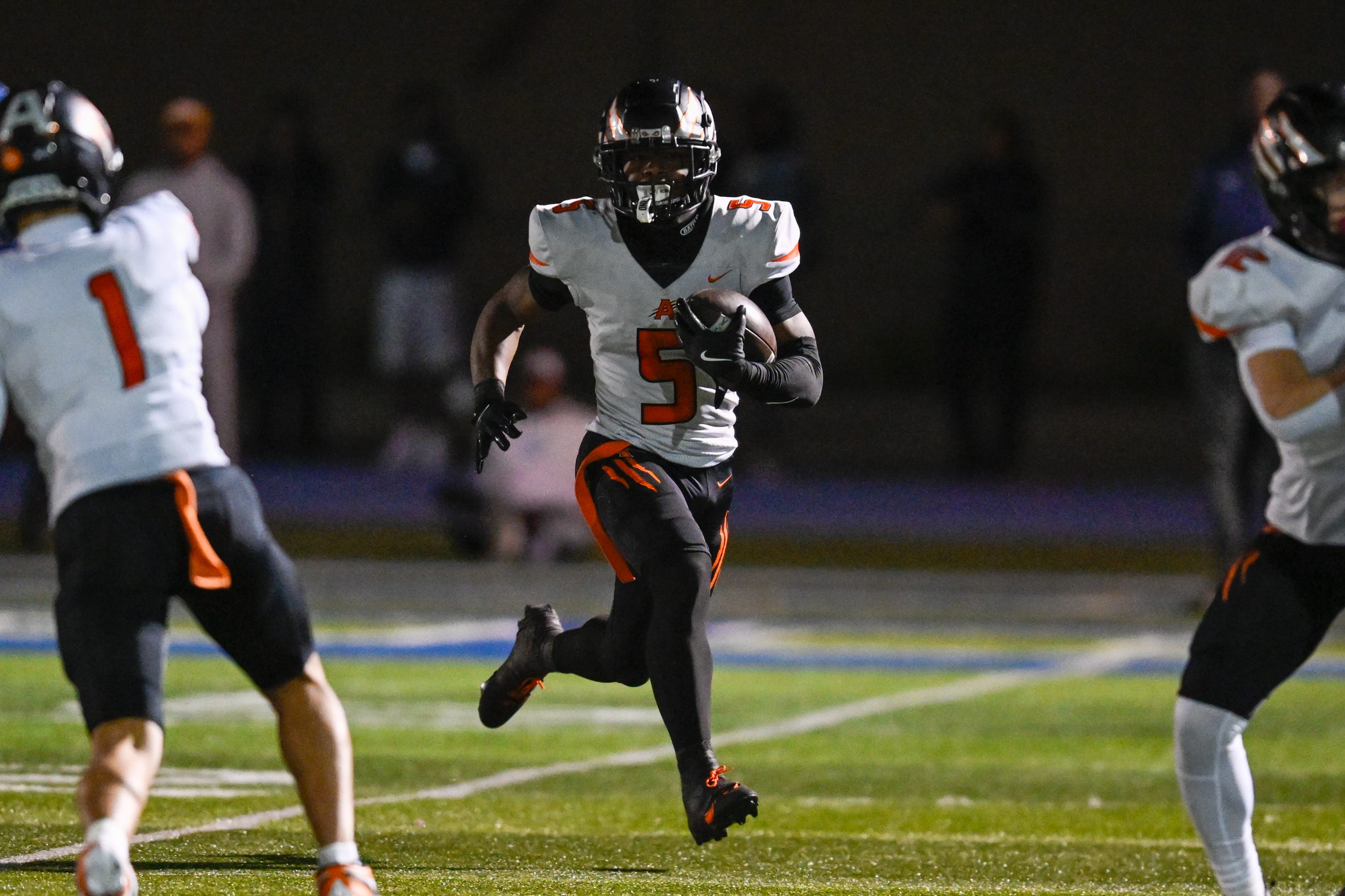 Anderson vs. Winton Woods highlights Week 9 of high school football ...