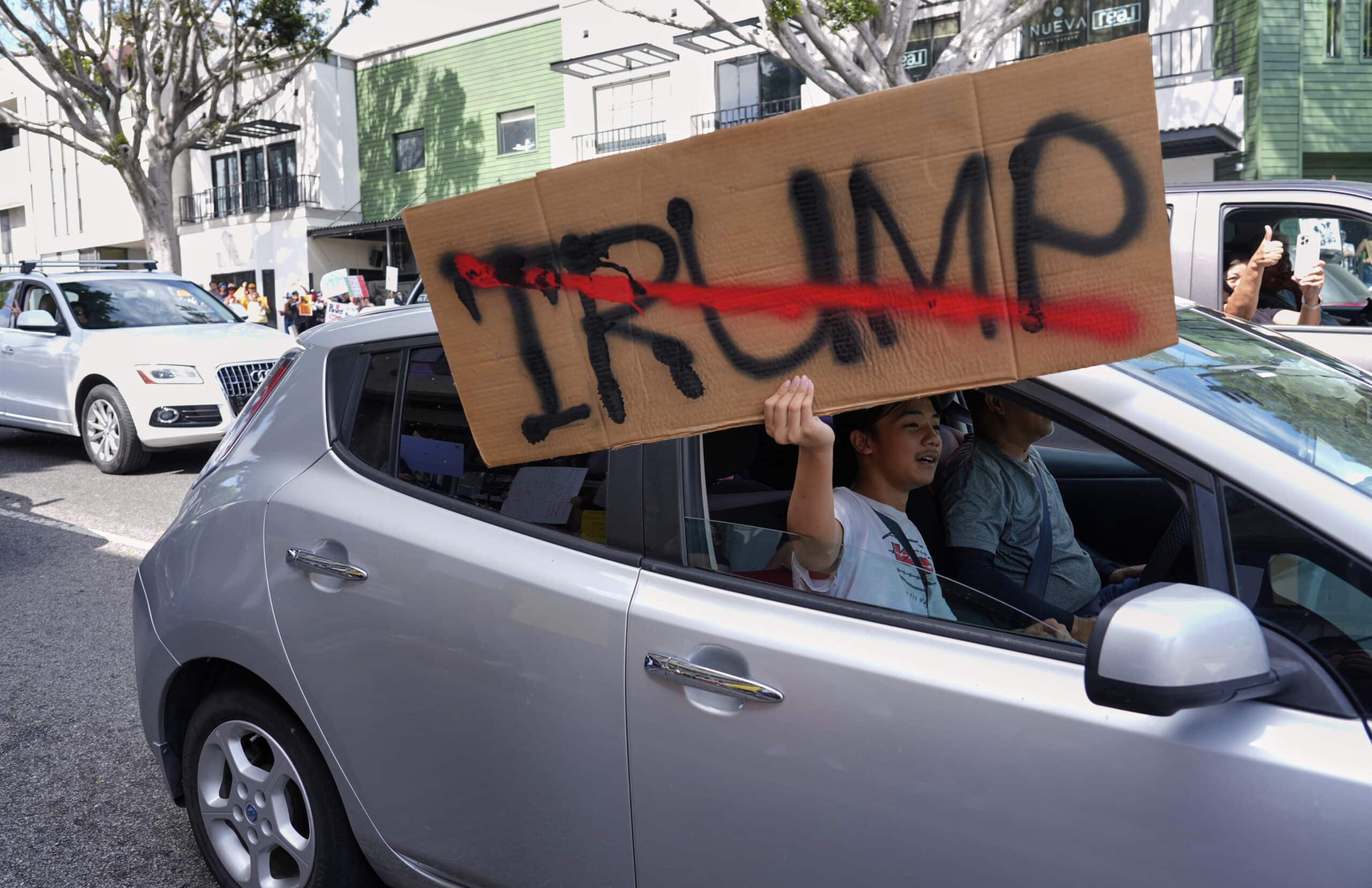 Powerful labor union urges public to join ‘No Kings Day’ protests