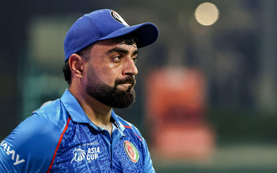 'He is not as intimidating as before' - Legendary spinner feels Rashid ...