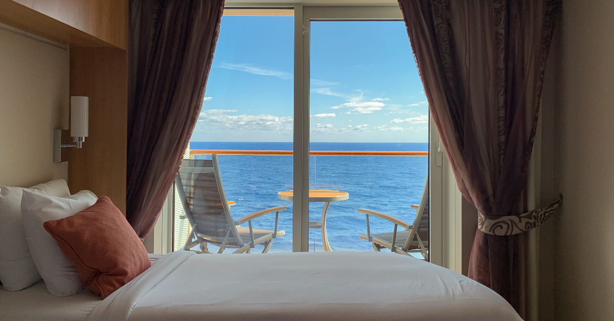 16 Reasons Living on a Cruise Ship in Retirement Isn't the Dream We ...