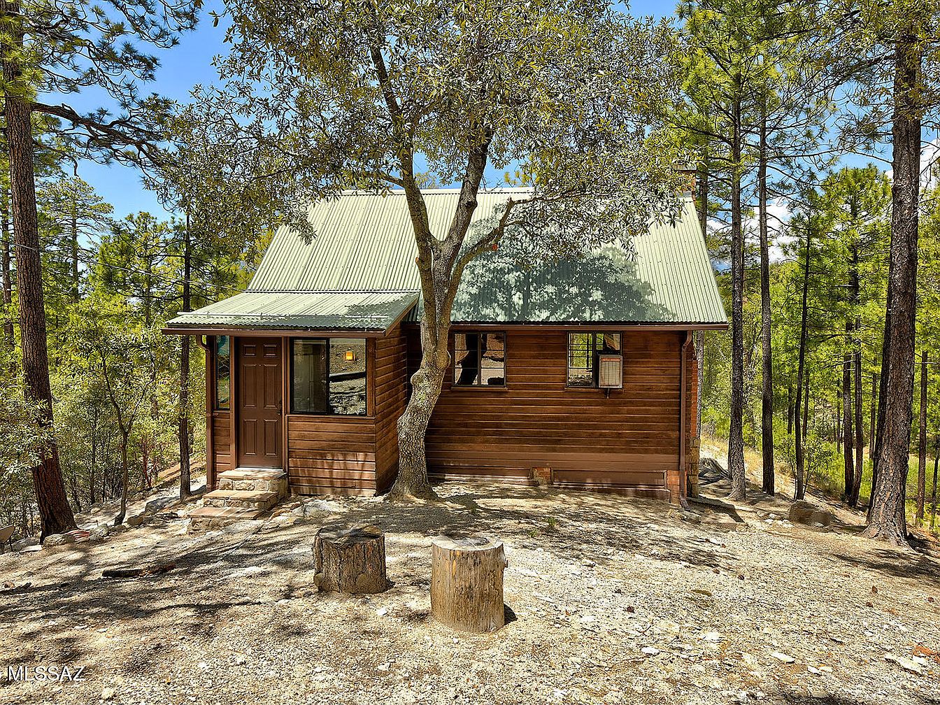1960 Cabin Retreat in Arizona, Nestled Among Towering Pines: Cozy ...