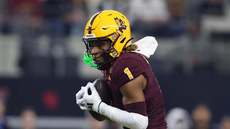 Cardinals Make Bold Move, Pass on QB in New 7-Round Mock Draft