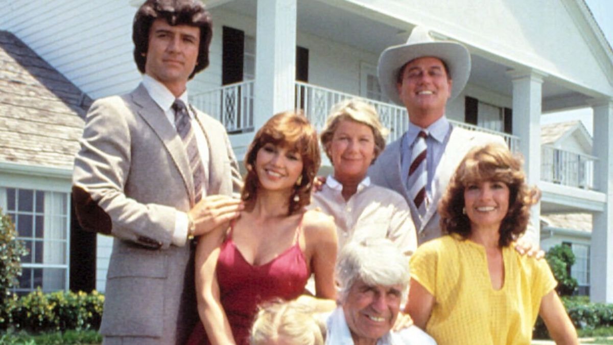 Dallas : pourquoi l’actrice Donna Reed (Miss Ellie Ewing) a-t-elle ...