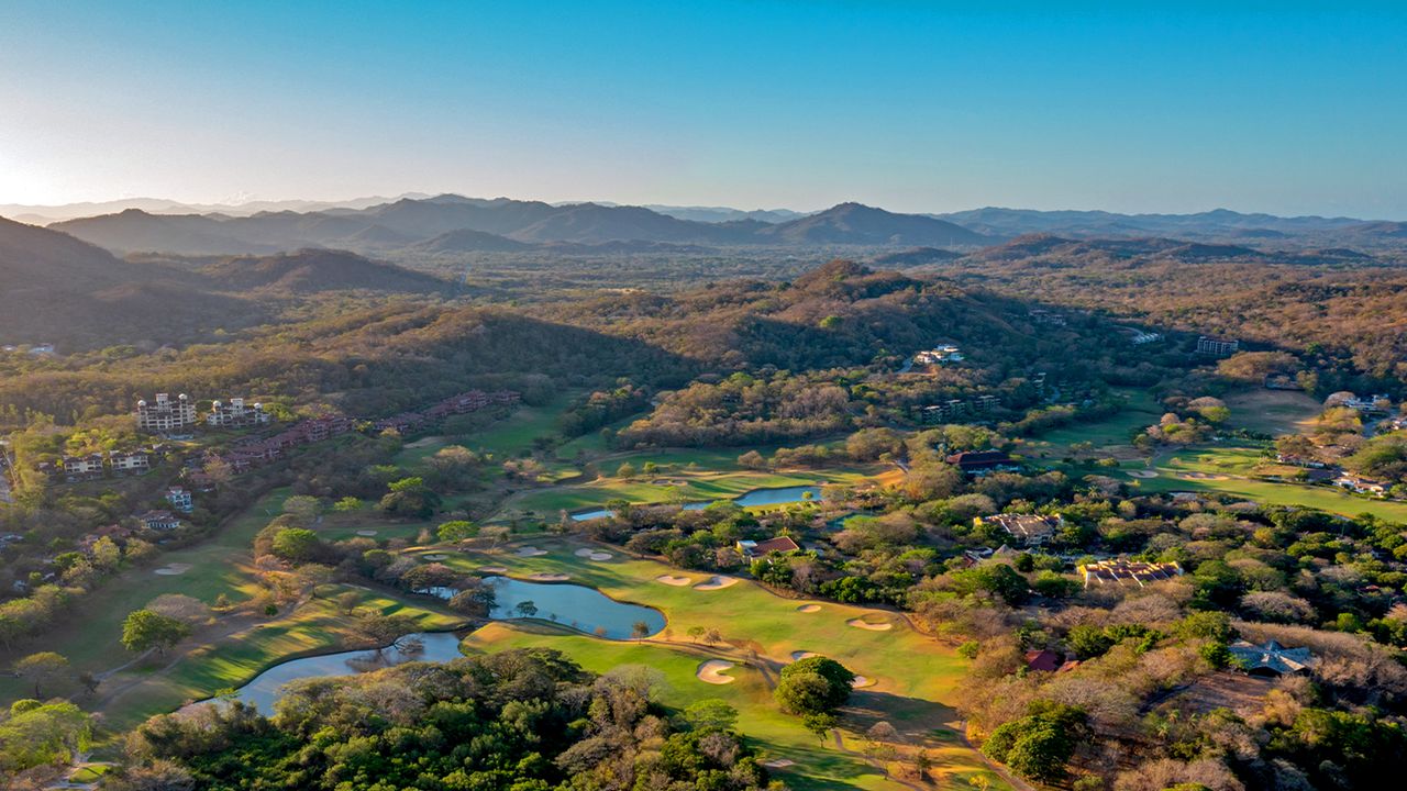 Fancy Sublime And Exotic Golf In A Country That Promotes Eco-tourism?