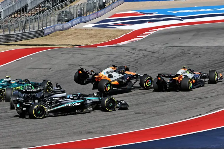 Verstappen wins big in Austin as Piastri and Norris crash out!