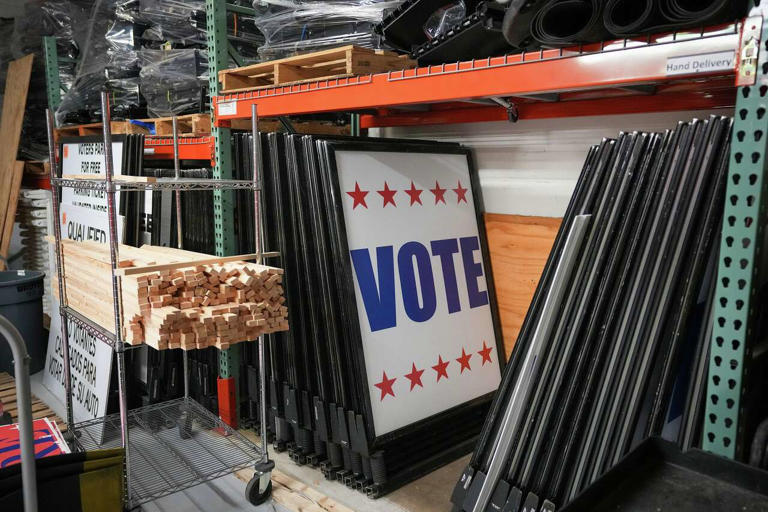 Austin area polling locations, hours for final days of early voting in 2025