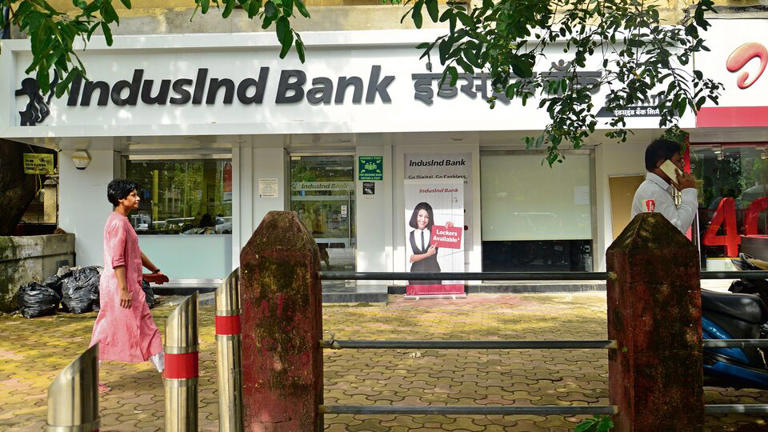 IndusInd Bank Q2 results: Private lender posts net loss of ₹445 crore ...