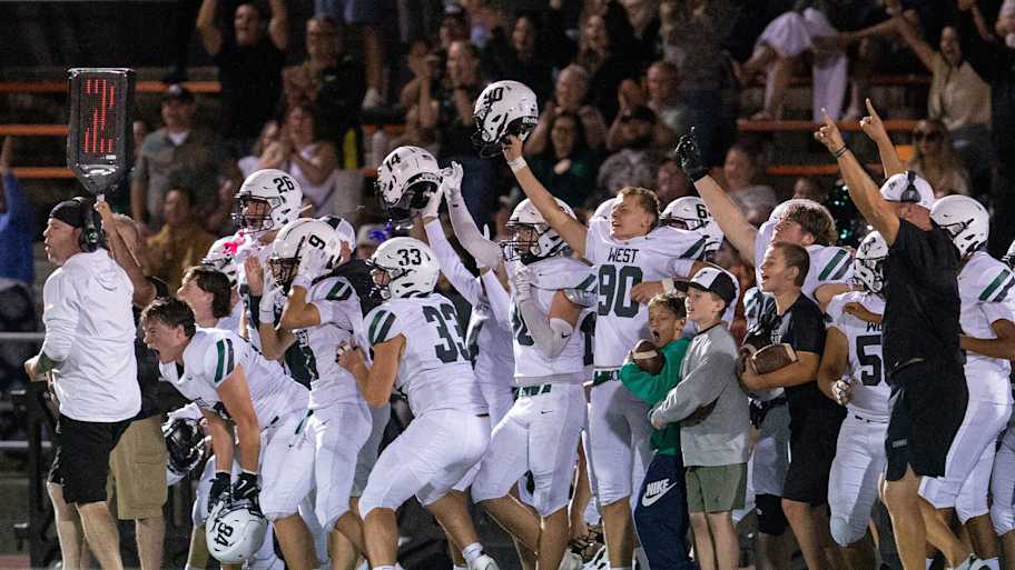 Oregon high school football final scores, results — October 17, 2025
