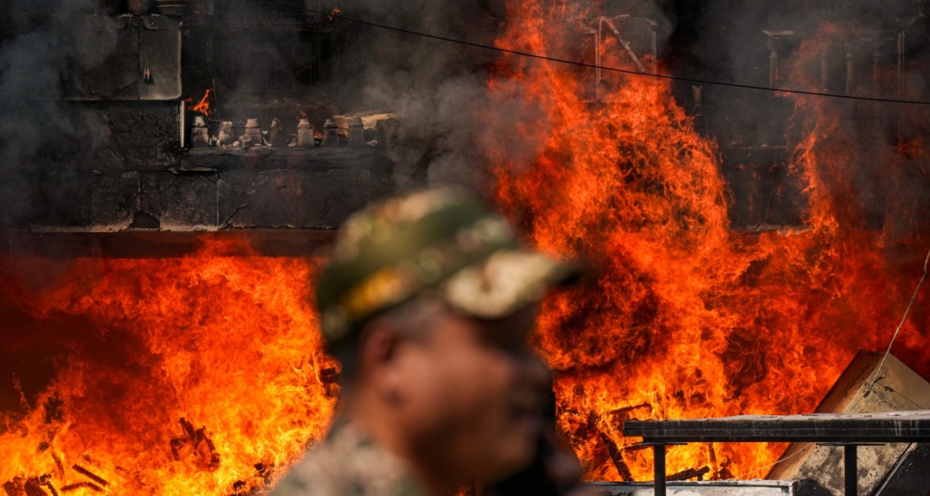 Fire engulfs MPs’ apartments near parliament