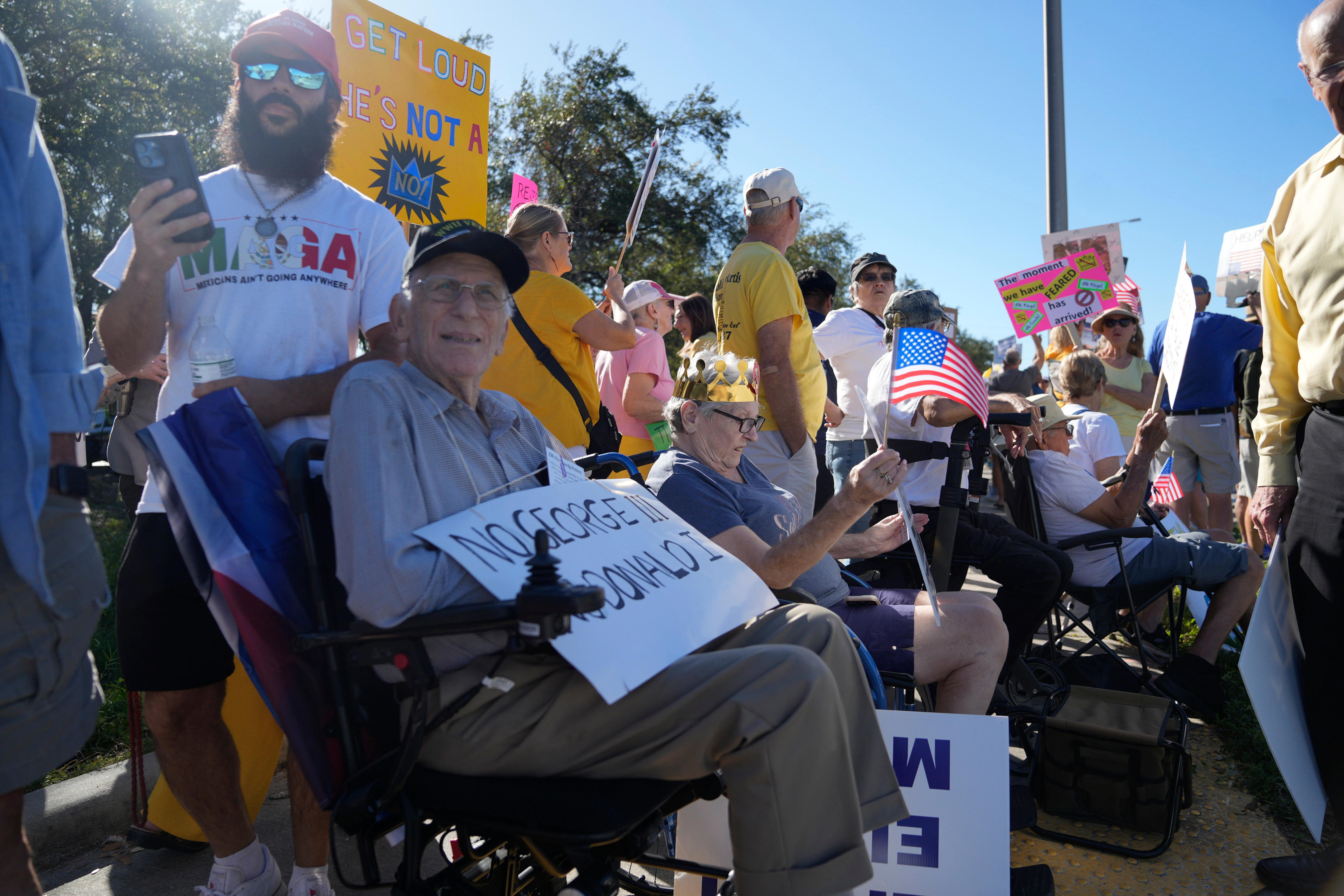 Thousands of Lee County residents rally in Fort Myers at 'No Kings ...