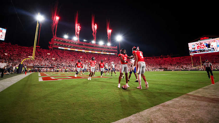 Schedule Update: Georgia Football vs. Ole Miss Rebels Start Time in ...