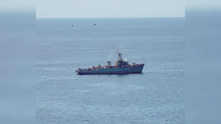 Ship struck by projectile in Gulf of Aden says British military