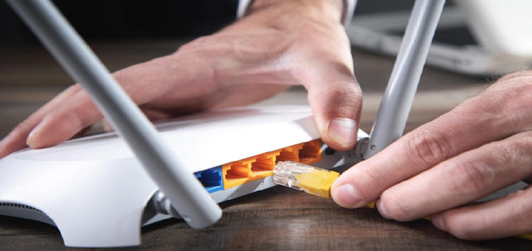 Eksperter advarer: Koble aldri dette til USB-porten på ruteren din