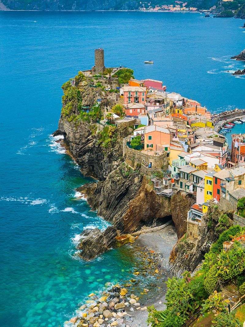 These 10 Southern European Towns Are Straight Out of a Postcard