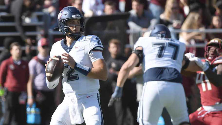 UConn’s Joe Fagnano Puts On a Show vs. Boston College