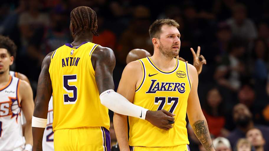 Lakers Roster Already Confusing NBA GMs