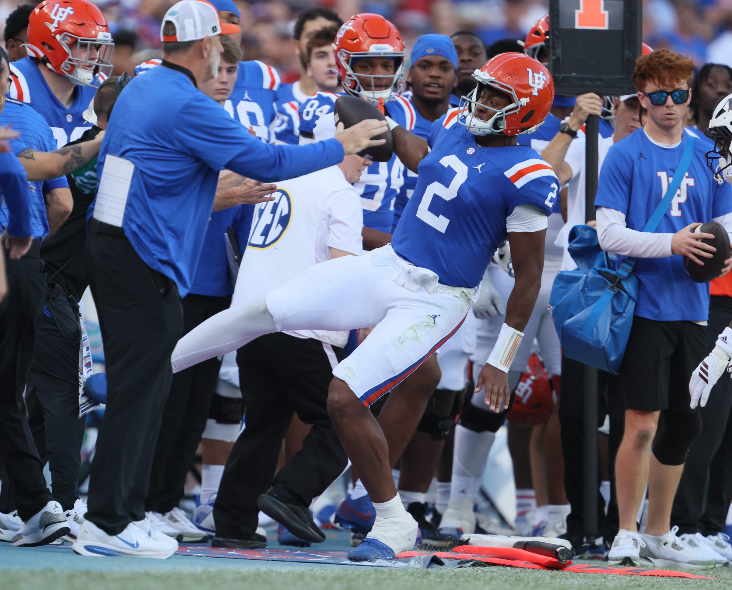 Grading the Gators: Poor grades as Florida football survives homecoming ...