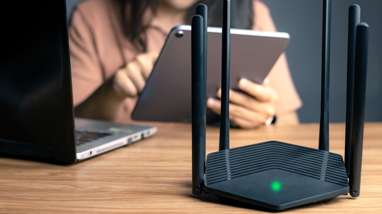 Why Your Samsung TV Keeps Disconnecting From Wi-Fi (And How To Fix It)