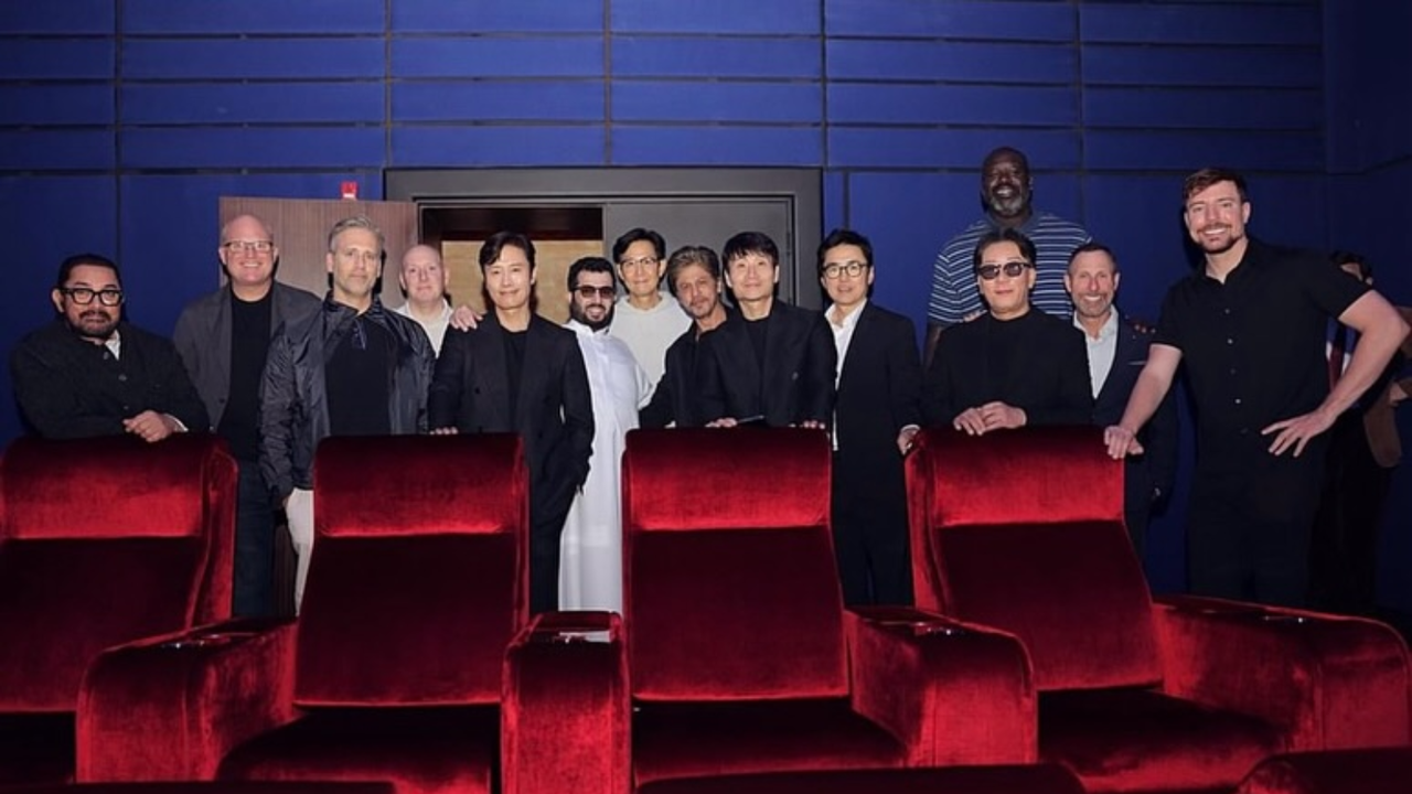 Bollywood and K-Drama Unite! Shah Rukh Khan and Aamir Khan Share a ...