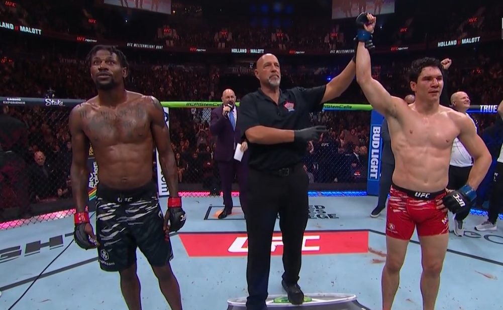 UFC Fight Night 262 results: Mike Malott beats Kevin Holland in fight ...