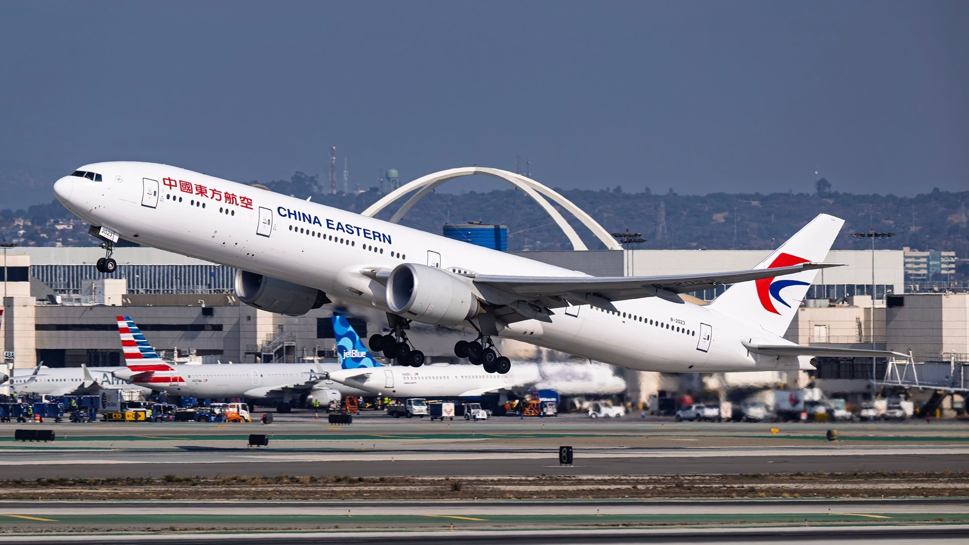 Chinese Airlines' US Routes: Examining The Aircraft Types & Frequencies