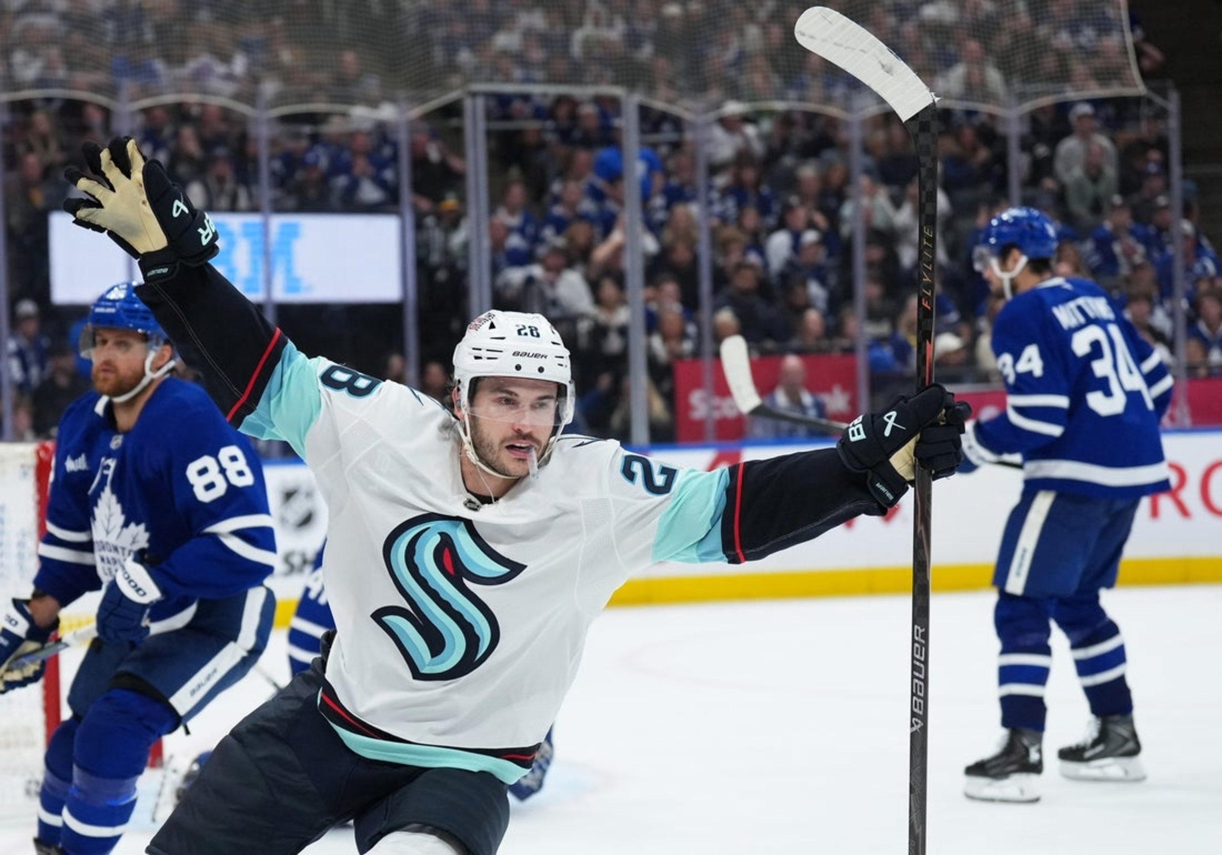 Will Kraken make it 5 straight overtimes against Flyers?