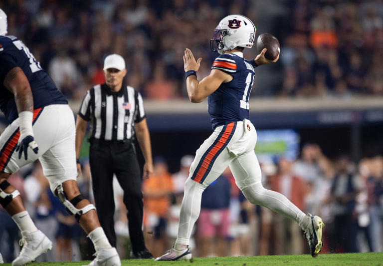 Where does Auburn football stand with QB Jackson Arnold? What Hugh ...