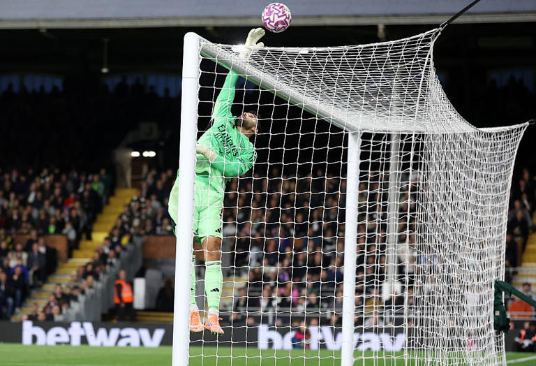 Fulham vs Arsenal live: Gunners regain place at top of Premier League ...