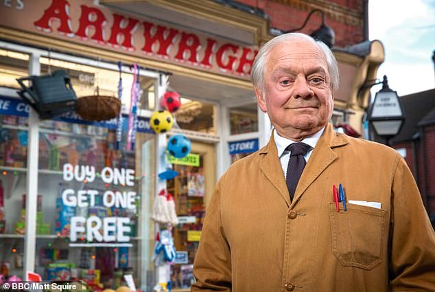 Only Fools And Horses star Sir David Jason rakes in staggering seven ...