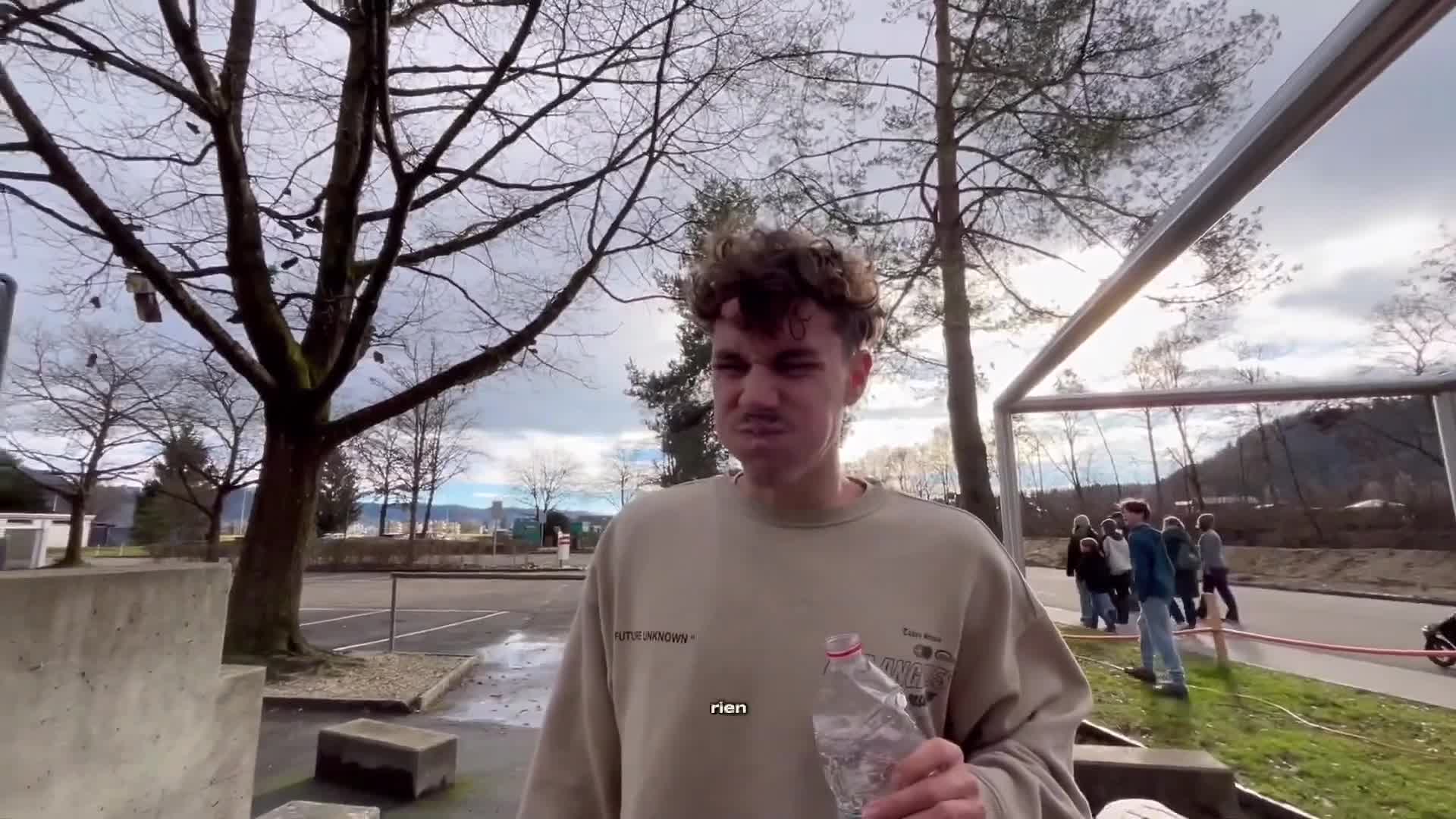 Tu as raté ton saut ? Prends cette cuillère de tabasco ! 🔥