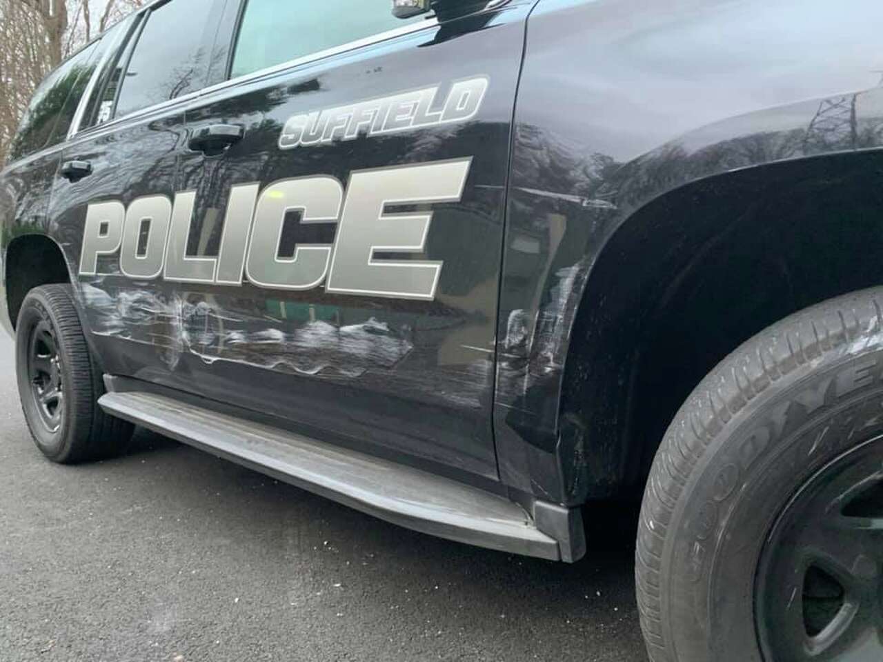 Serious two-car crash in Suffield closes Route 159, police say