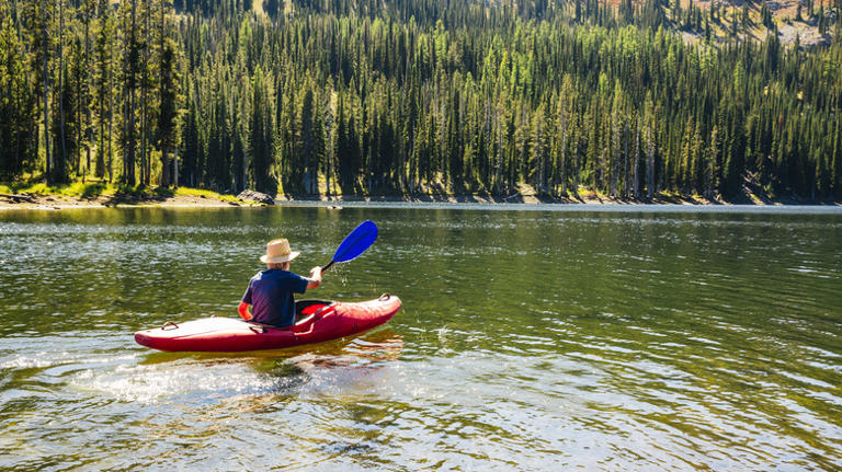 Nestled In Oregon's Wallowa Mountains Is A Charming City With Hiking ...