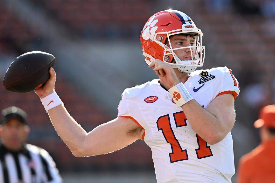 Cade Klubnik won't play today. Meet Clemson's new starting quarterback ...