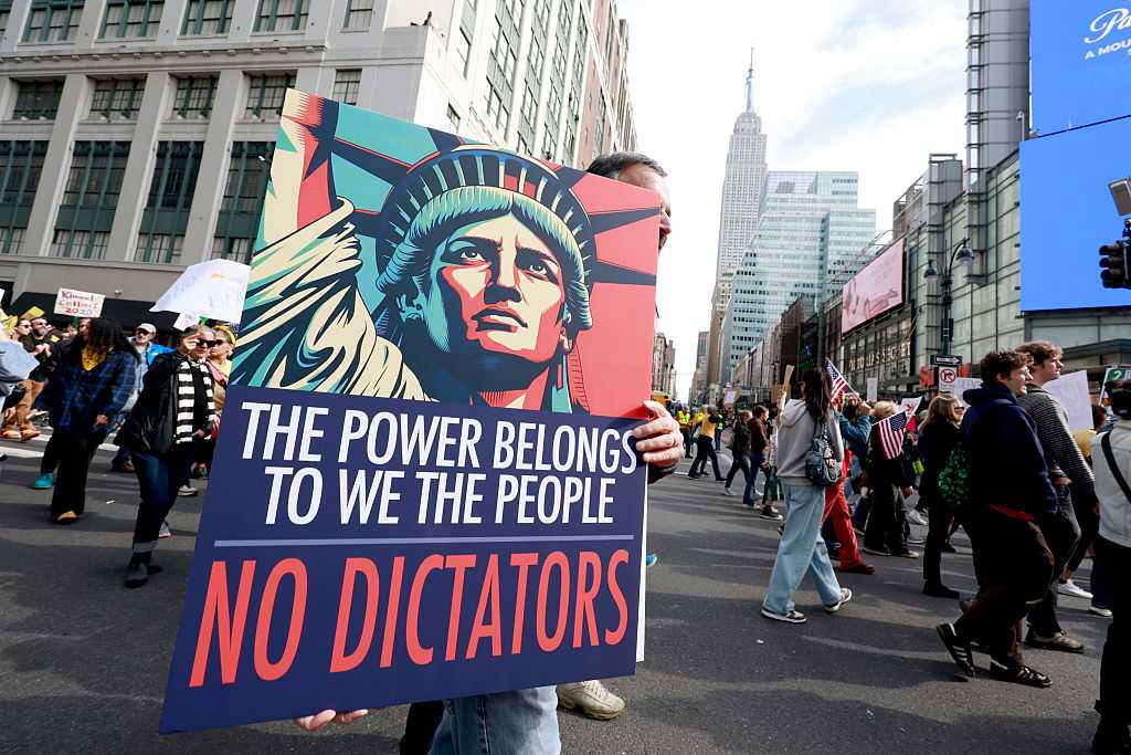 'No Kings' protests against Trump march across the nation for second time